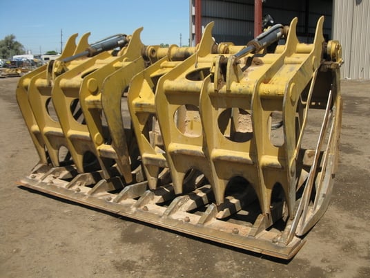 Solesbee hydraulic rake grapple, used For Sale | Surplus Record