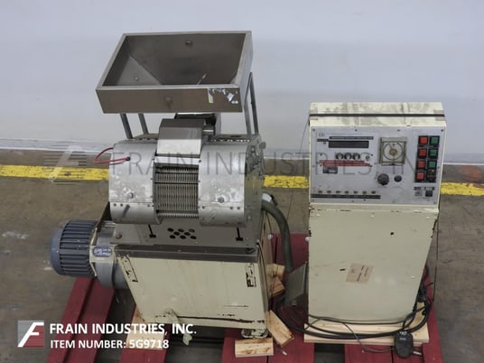 Merrill #30-6AHCDAF, iline, slat tablet & capsule counter / filler, 5 ...