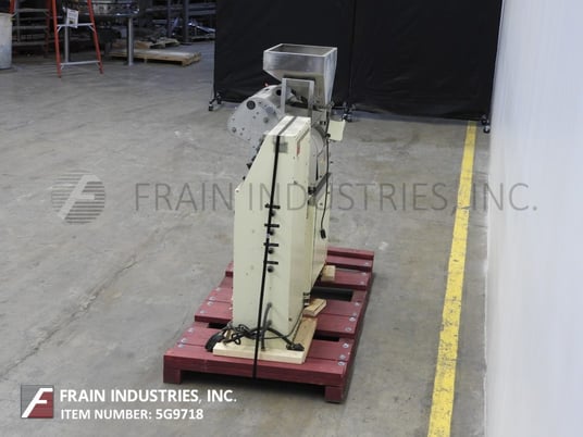 Merrill #30-6AHCDAF, iline, slat tablet & capsule counter / filler, 5 ...