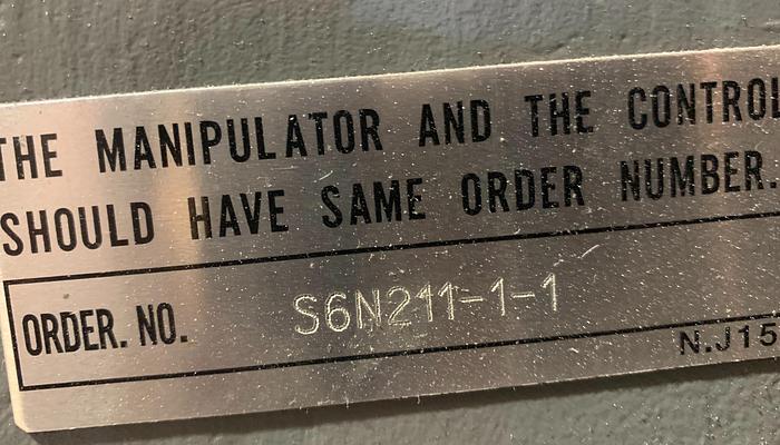 Motoman, ES200N, 6-Axis CNC robot w/NX100 control on 16' 7th Axis track ...