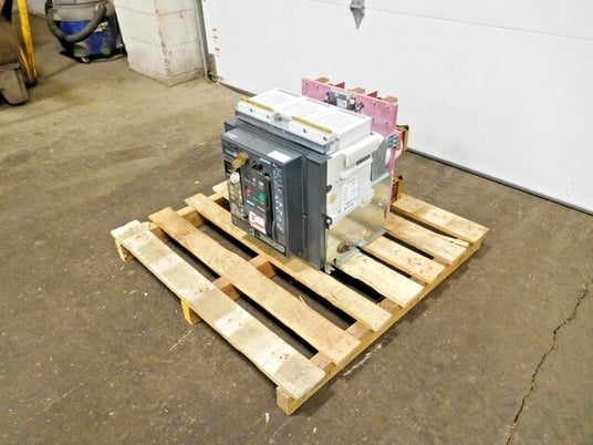 1600 Amps, Siemens, WLF2A316, Integrated cubicle bus power circuit ...