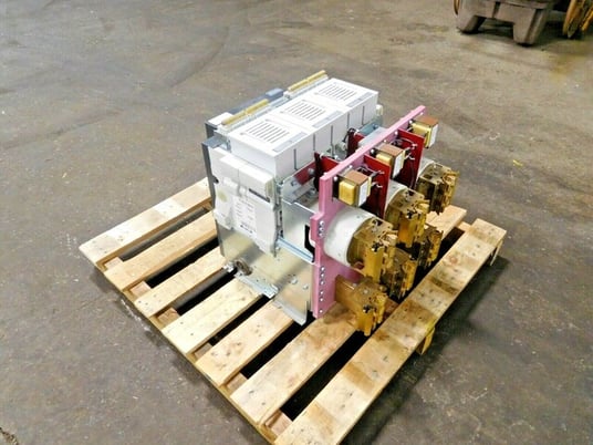 1600 Amps, Siemens, WLF2A316, Integrated cubicle bus power circuit ...