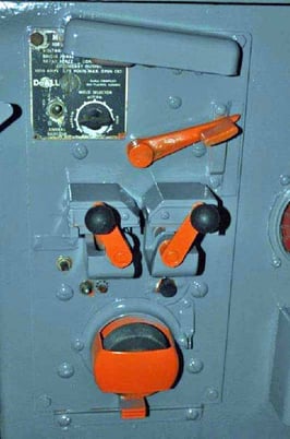 36" x 12" DoAll #V36, vertical band saw, 30.5" x30" tilting table ...