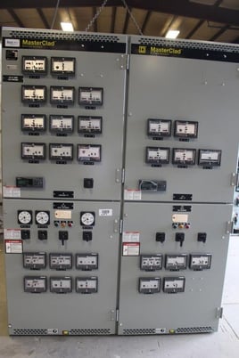 Square D #MasterClad, 1200 Amp, 5 KV, 5 sections w/6 breakers, new ...