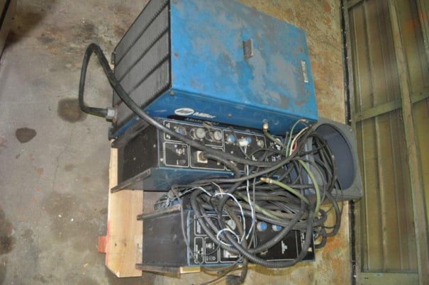 Miller, MRH-5, robotic weld cell, 5-Axis, C-1 control, teach pendant ...