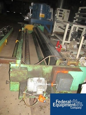 Post Gusseter, 204" L rolls, 4-slit seals, with collapsers, 5 HP, 230/ ...