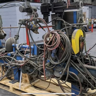 Lincoln #LSB, 6' side beam w/rigged out w/full Lincoln welding package ...