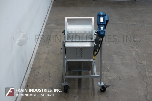 Nercon, Stainless Steel, inclined cleated conveyor, 16-1/2" infeed ...