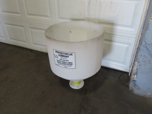 Protectoplas, Plastic Feed Hopper, 22.75" diameter x 29" tall, Open top ...