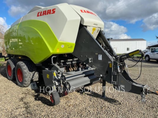 Claas Of America 5300 QUAD, Hay Baler, 2337 hours, S/N: J3200307, 2018 ...