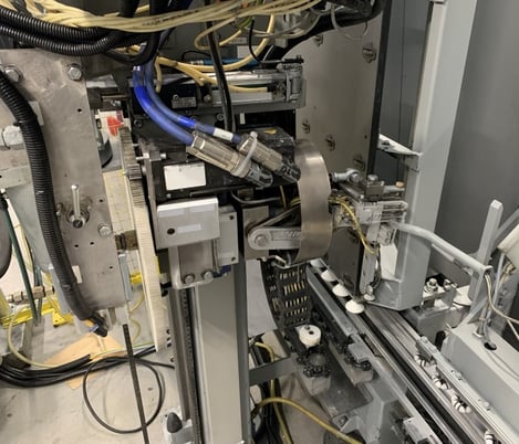 Lisec VFL-2700, IG line Sealing Robot, 2700 x 5000 mm, L-R, 6 deg ...