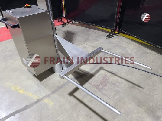 Bohle #HS250, material handling tote dump, rotating column tote lift ...