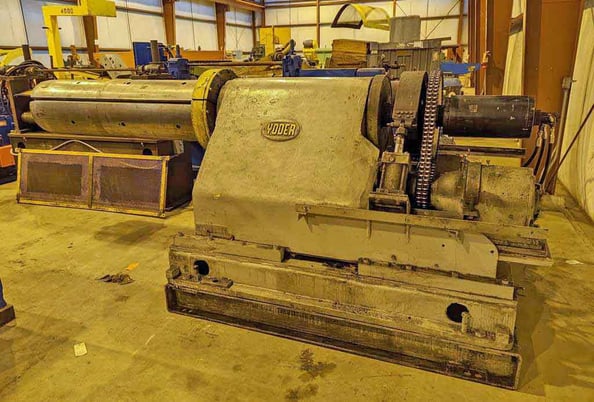 20000 lb. Yoder, uncoiler, 54" width, 4 segmented mandrel, 20"-24 ...