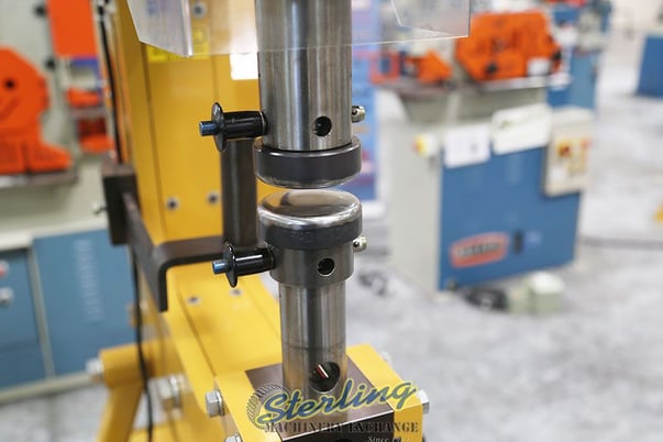 Baileigh #MH-19, power hammer, 16 gauge mild steel capacity, 19" throat ...