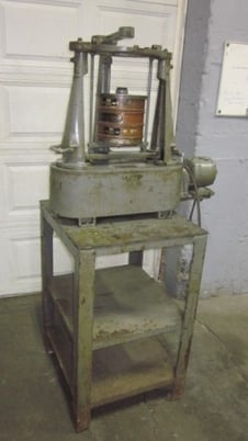 8" C.e. Tyler Tyler, Rotap Sieve, single phase, tapper, 3 sieves ...