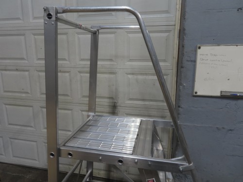 Metallics Ladder Mfg. #700-5, rolling work platform with stairway, 5 ...