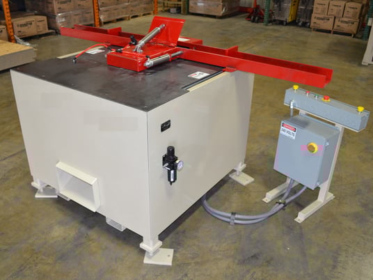 PRS #S15, Single Head Pallet Notcher, 3 stringers at a time, 15 HP ...