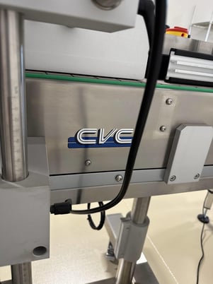CVC #CVC300, Labeler, 141 FPM, 4" width x 78" L conveyor, 5.75" H x 15 ...