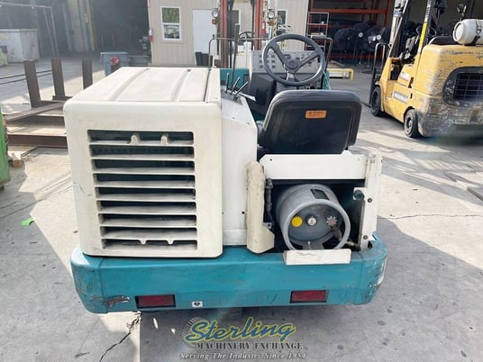 Tennant #6600, rider power sweeper, 61.5" single side brush, 76" dual ...