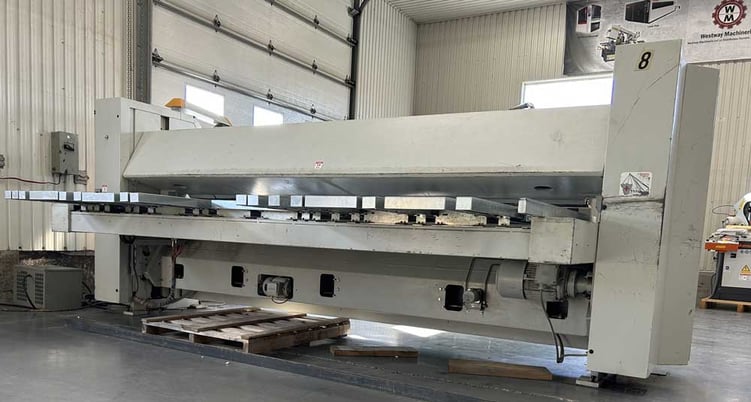 125.9" RAS #73.30, CNC folding machine, 61" Back Gauge, 3.15" beam adj ...