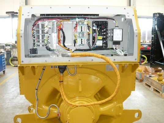 1045 KW Caterpillar #3512B, Petroleum Land Drilling Module, 600 Volts ...