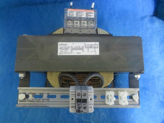 2000/3000 VA, Square D 9070T3000D1, square d, 1 year warranty for Sale ...