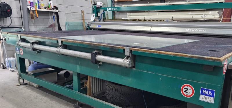 Bottero #510-LAM, Laminated Glass Cutting Table, 34" max. cut, 9.9" min ...