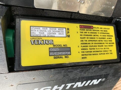 .50 HP Lightnin #V5S25, Agitator Drive, 11" diameter Outside flange, 2 ...
