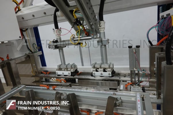 RPM Robotic Packaging Machinery #TL4, compact, robotic top loading ...