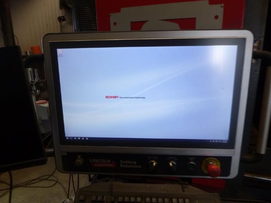 Lincoln, Python-X, structural steel 6-Axis CNC robotic cutting system ...