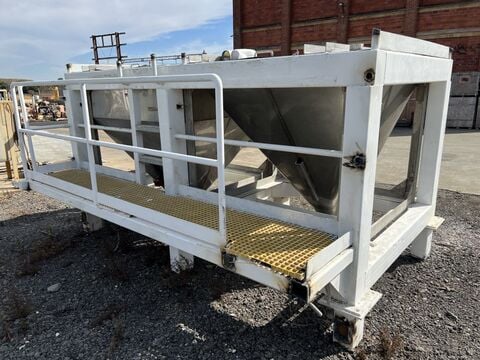 140 cu.ft. Dual Stainless Steel Hoppers, 66" x 60" x 72" deep & 66" x ...