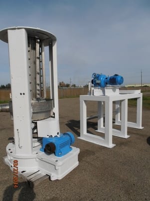 Jones, Vertical Screw Press, 6" diameter Liquid discharge, 12" width ...