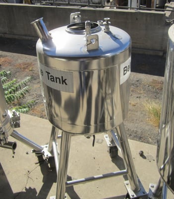 16 gallon Pope Scientific, Stainless Steel Pressure Tank, 17" diameter ...