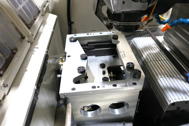 Brother #TC-R2B, CNC drill tap vertical machining center,CNC-B00 ...