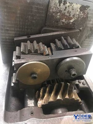 Yoder #M2, 2" rollforming heads, 13" roll space, old style head for ...