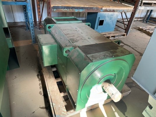 422 (315 KW HP 615 RPM Sicmotori, Frame NP355, TEFV, BB, 600 VA, 220 VF ...