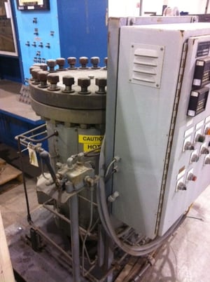 18" x 24" Bondtech autoclave, vertical, 710 psi, 600°, Carbon Steel For ...