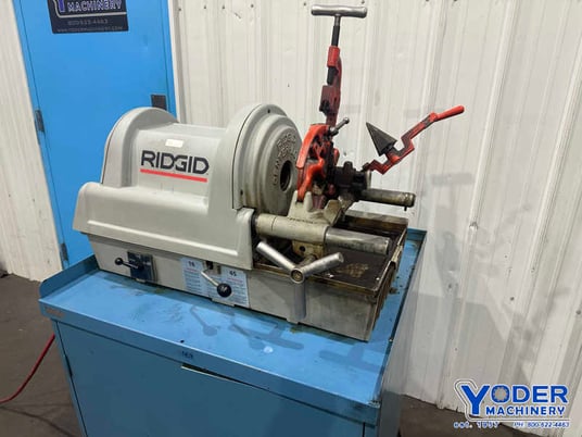 1/4" - 2" Ridgid #1822-I, bolt & pipe threader, 1/8"-2" pipe capacity ...