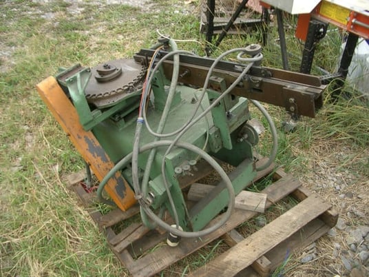 SEMS Machine Attachement for thread rolling for inserting washer first ... SEMS Machine Attachement for thread rolling for inserting washer first ...