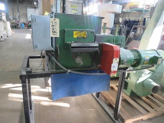 Sweed Machinery Inc. #5110, scrap chopper, 5 HP, mounted on a homemade ...