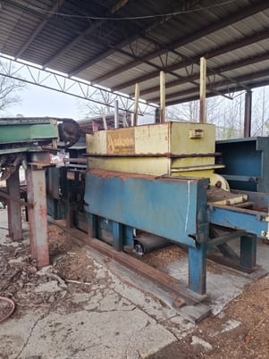 Jackson Shaving Mill, Knife Grinder, 22' log deck, conveyor, 6' box ...