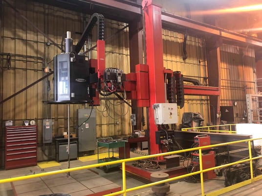 Fronius ETR Cladding System w/ FCB 2600-4000 Column/Boom ML700 and FPA ...