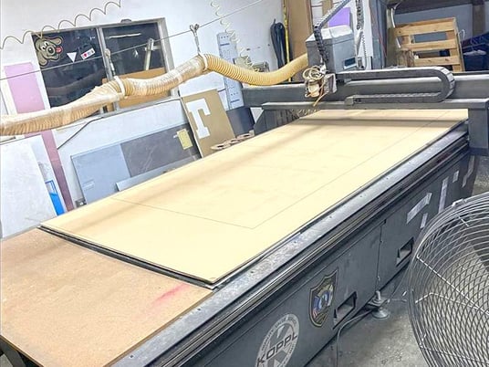 Multicam #3000-Series-3-204-R, single spindle CNC router, 5' x10' table ...