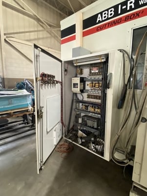 Ingersoll-Rand #CB2-2400, Waterjet Cutting Box 2, with Robot, 60k psi ...