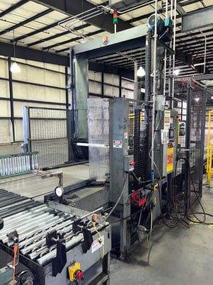 A-B-C #NODE7, automatic palletizer with Wulftec orbital wrapper WCRT ...