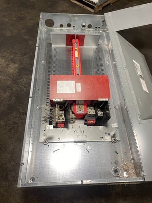 400 Amp. Square D, I-Line Panelboard, 277/480Y Volts 3 phase 4W, 42 ...