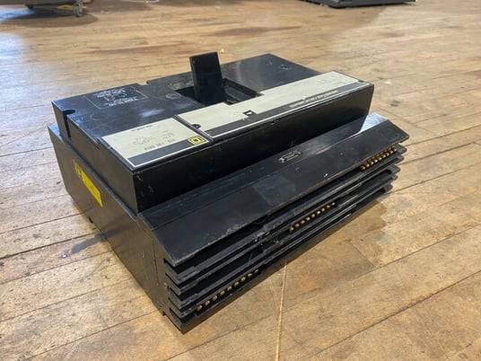 900 Amps, Square D, NA36900, I-Line circuit breaker, 600 Volts, 3-phase ...
