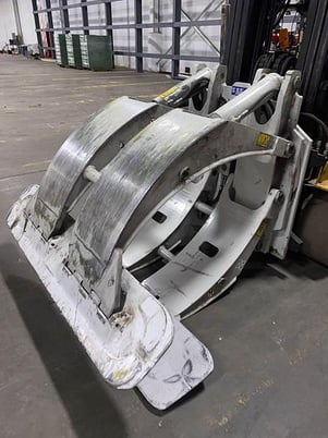 Cascade #90F-RCP-592, 72" paper roll clamp for Sale | Surplus Record