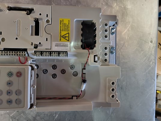 10 HP ABB, ACS800-U1-0016-7, AC Drive (VFD), 600 Volts, 15 amps, new ...