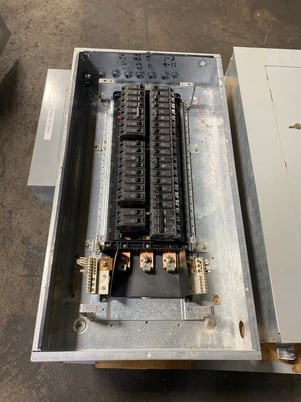 125 Amp. General Electric, AQF3421MBX, Panelboard, A Series, 208Y/120 ...